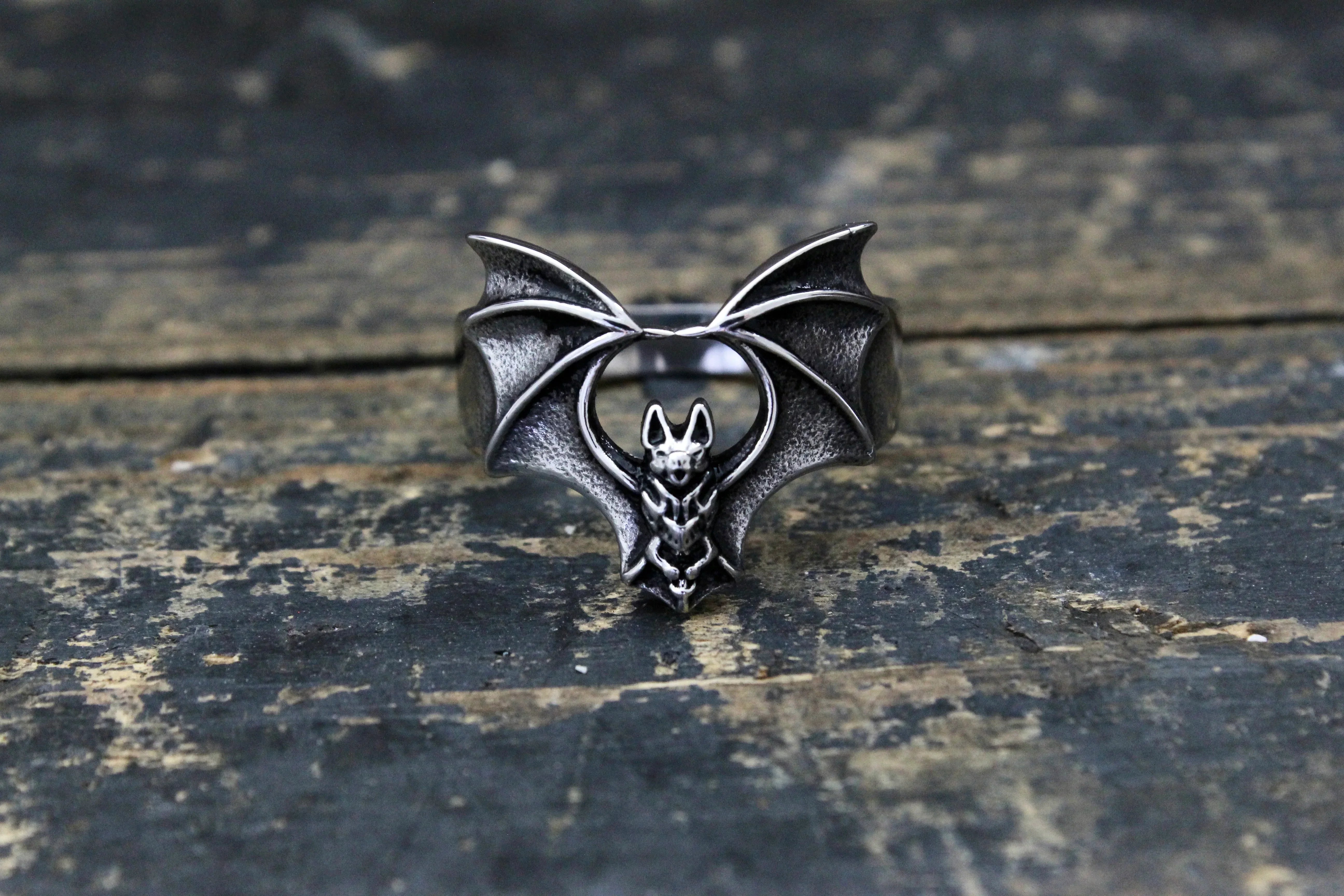 Why Will Bat-Themed Jewellery Items Always Be Popular?